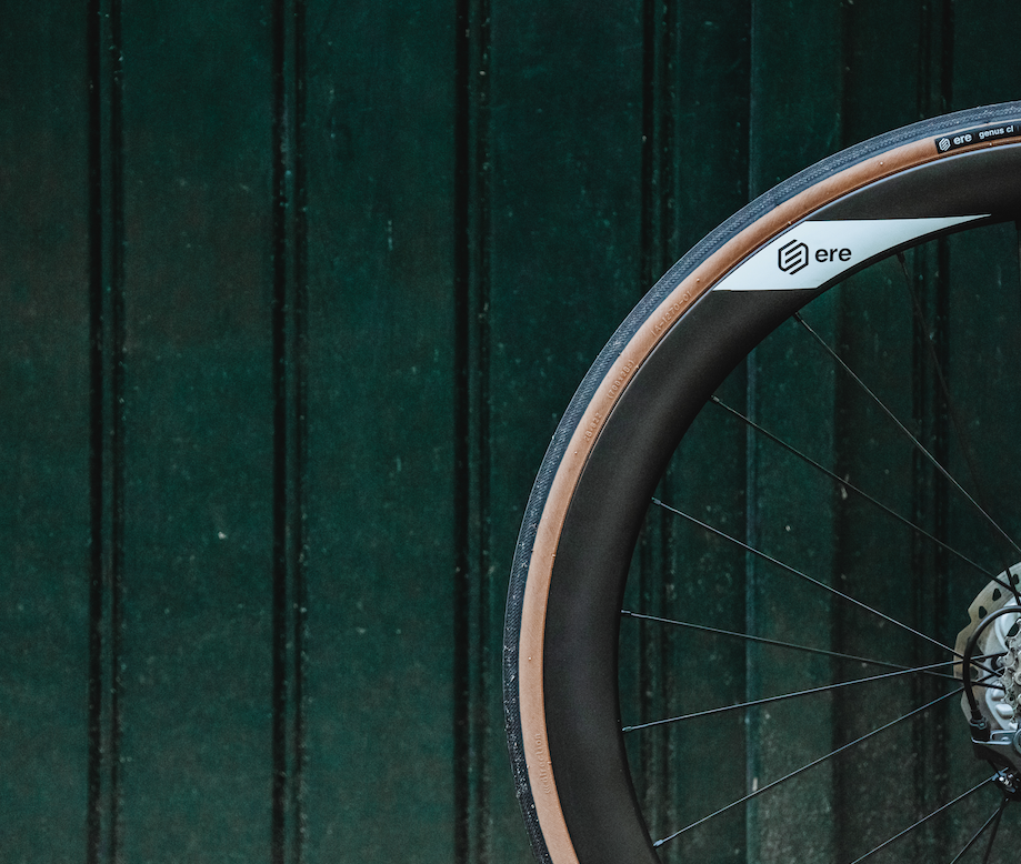 Ere Research Genus Pro CL Clincher Tire – 700C x 26, 28, 30 ...
